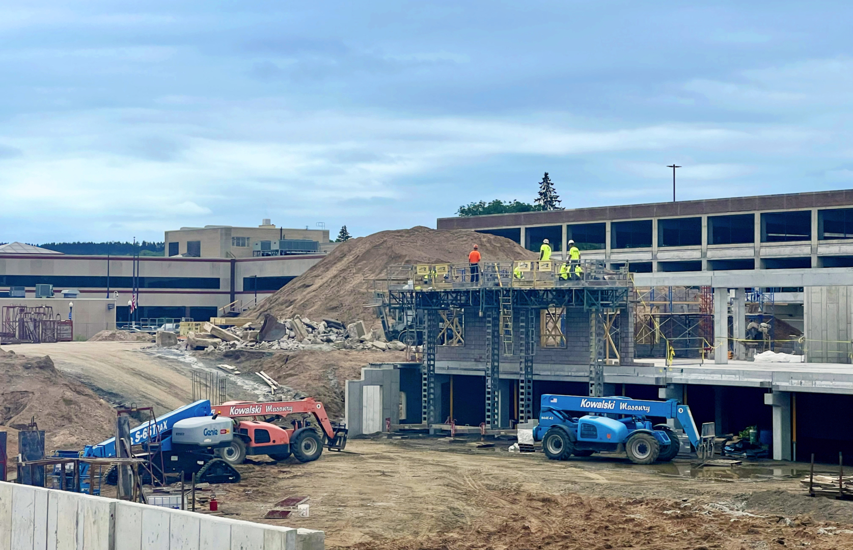 Local Contractors Dig into the New Development